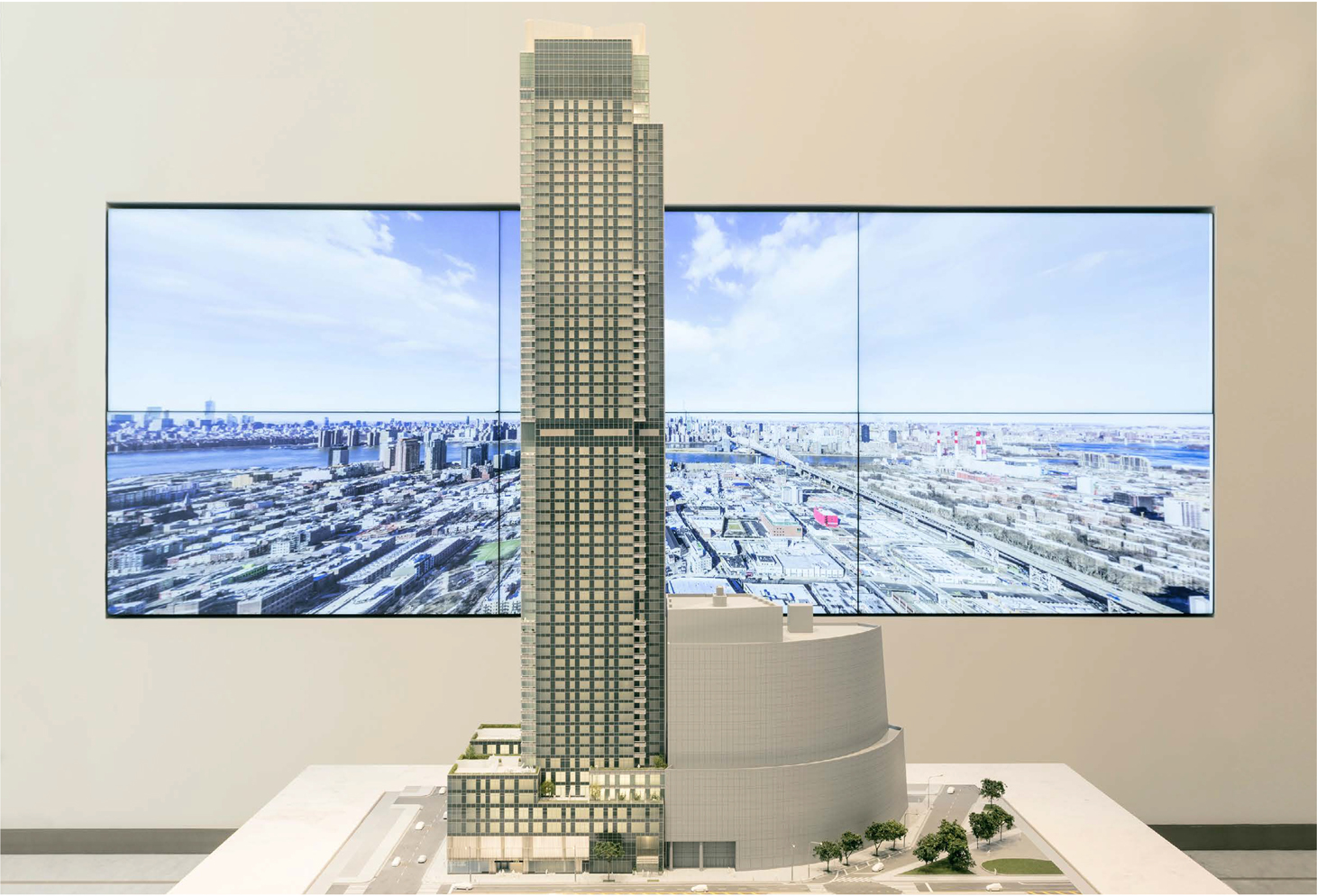 Skyline Tower | Podium